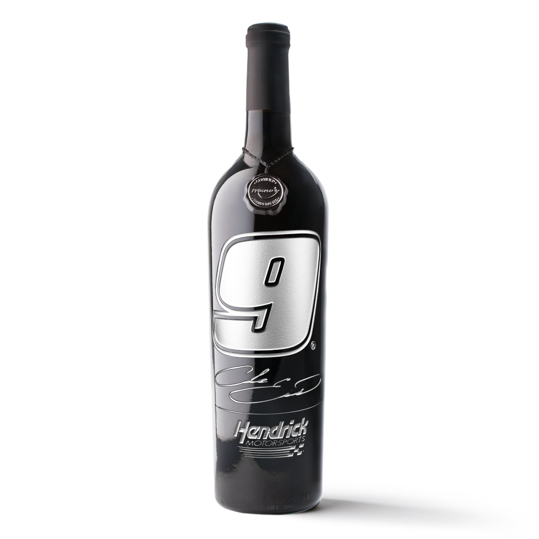 #9 Chase Elliott Signature Etched Wine Bottle – Mano's Wine
